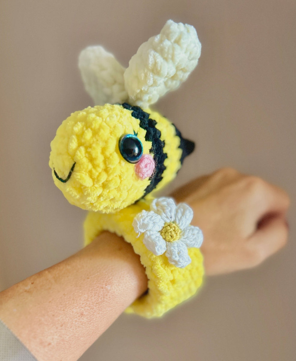 Crochet Bee Slap Bracelet Pattern - Cute and Wearable Toy – Crochify