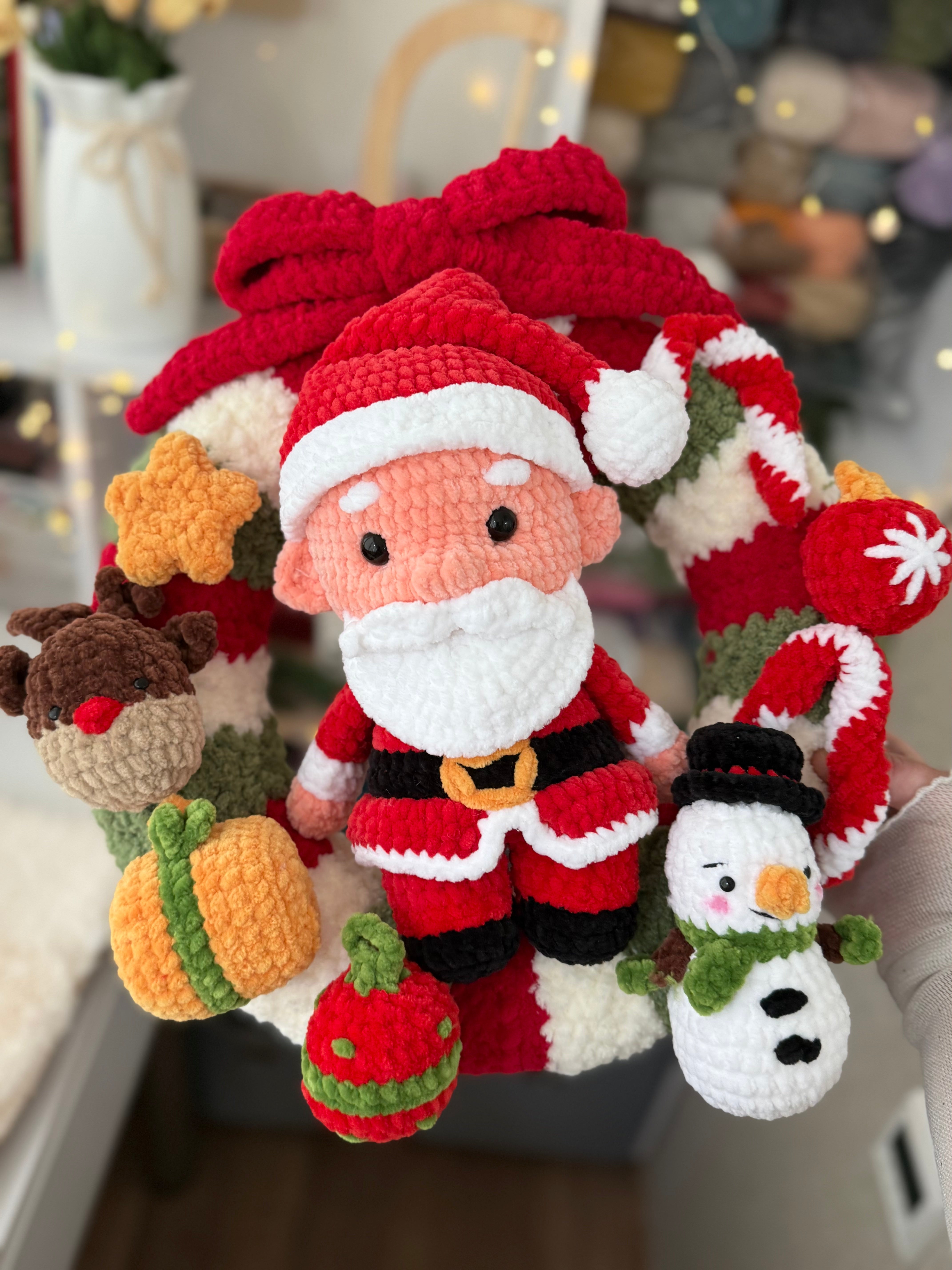 8 in 1 Christmas Crochet Patterns Bundle + FREE GIFT 🎁 – Crochify
